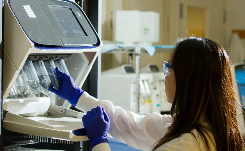 Is Biomedical Science Hard? (10 Things To Consider) - LearnerHive